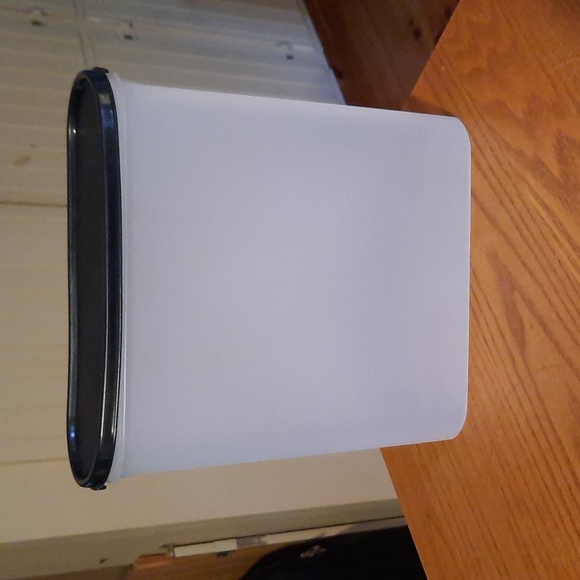 Tupperware | Kitchen | Tupperware Large Cereal Container | Poshmark